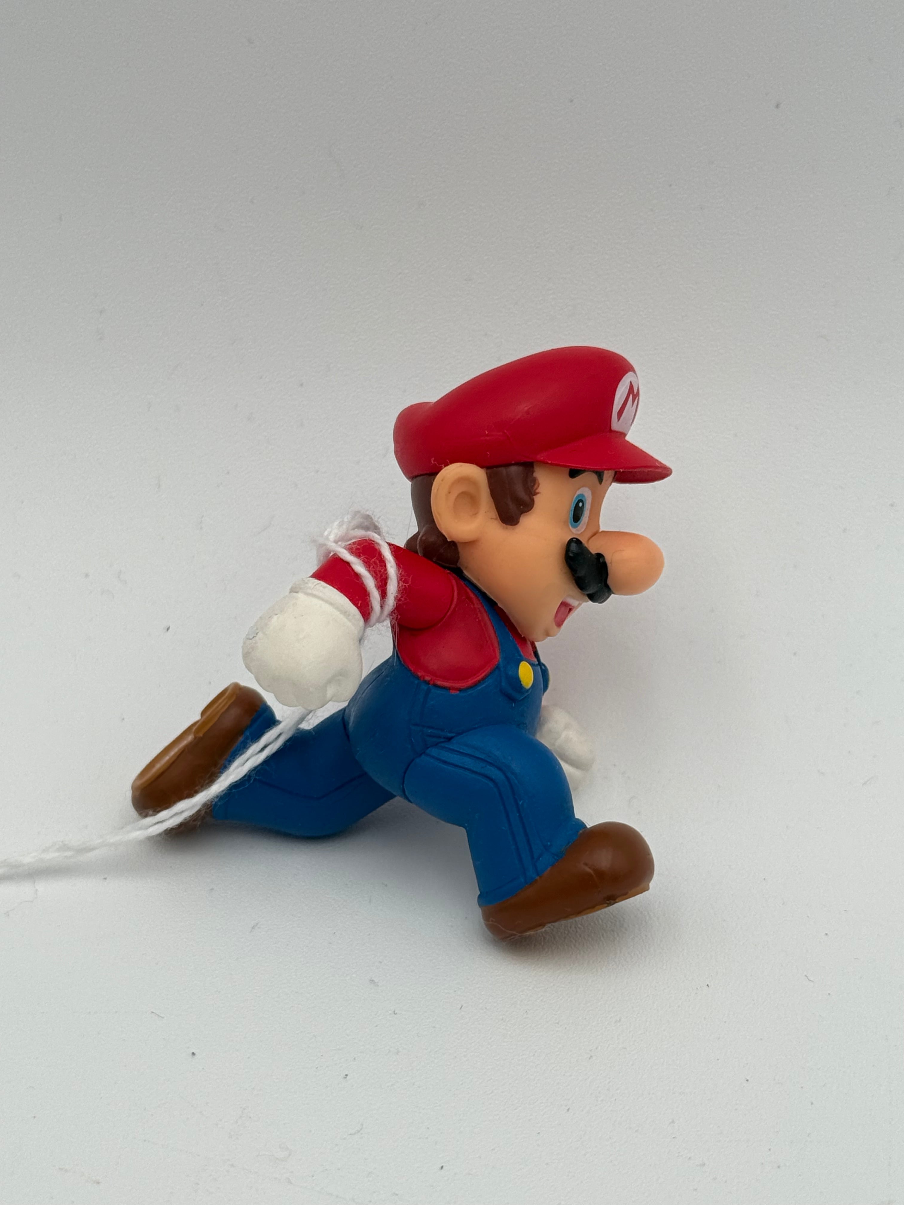 Super Mario - Jakks Pacific - Running Mario #104866 – Bird n’ Squirrel